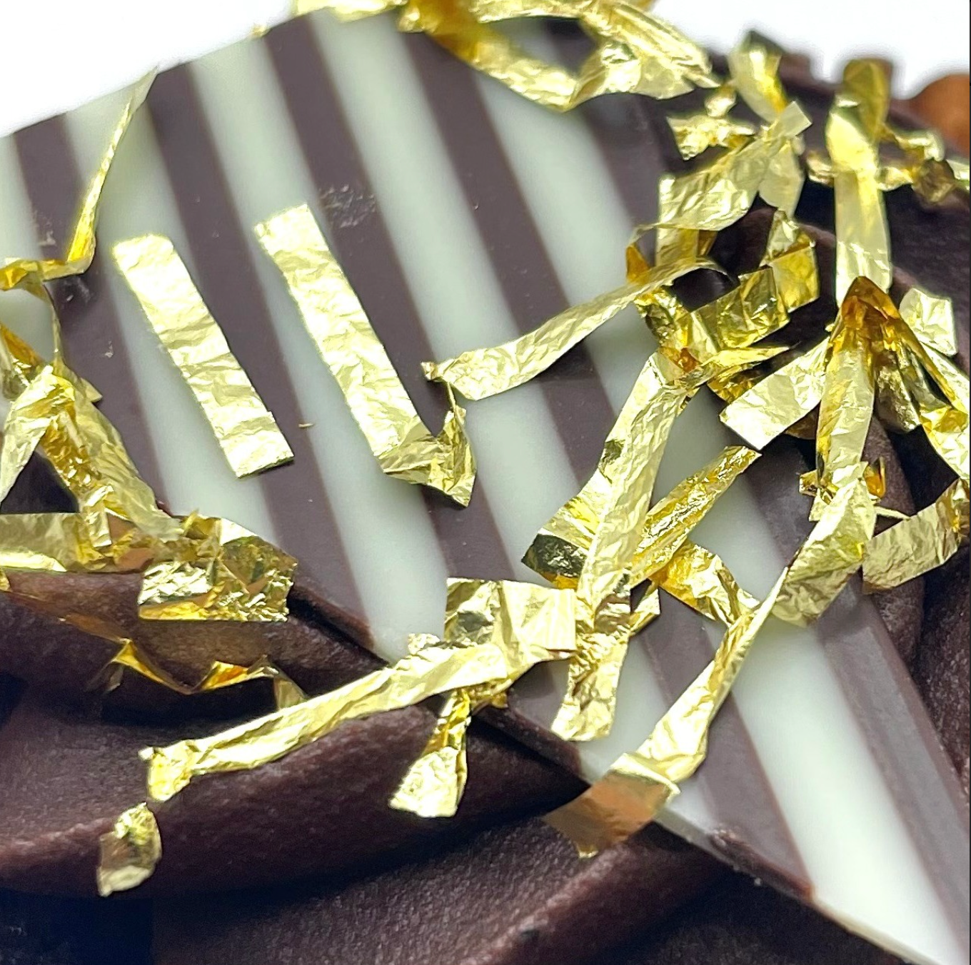 Edible Gold Ribbon– Edible Gold Leaf